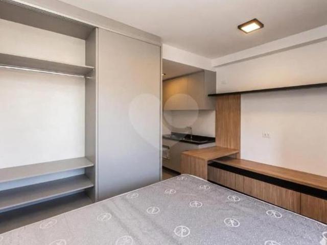 Apartamento de 19 m² com 1 quarto à venda em Rebouças