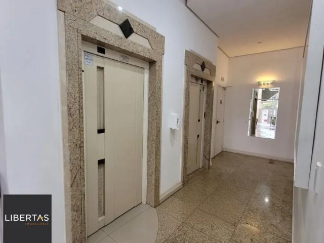 Apartamento de 1 dormitório, 1 vaga e elevador no bairro Boa Vista