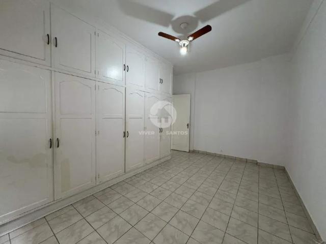 Apartamento de 1 dormitório espaçoso, de frente Gonzaga