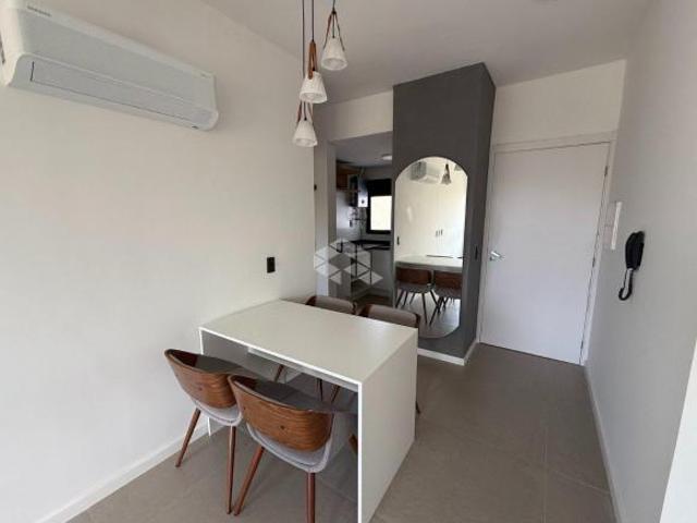 Apartamento de 1 dormitório com churrasqueira à venda no Bairro Menino Deus