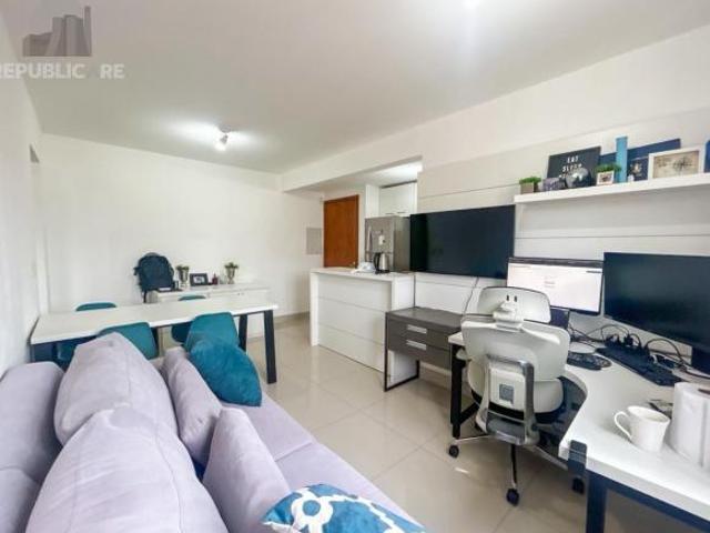 Apartamento de 1 dormitório com vaga no bairro Jardim Botânico em Porto Alegre/