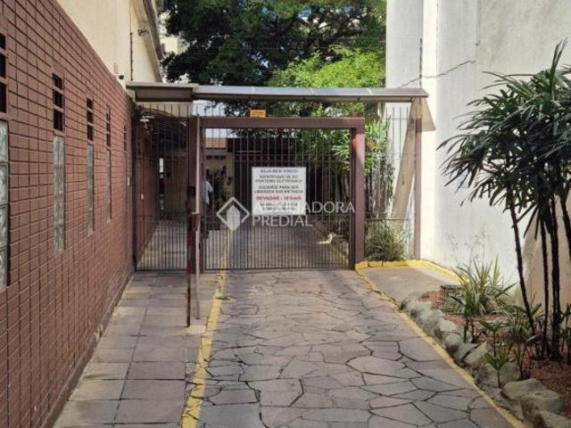 Apartamento de 1 dormitório com vaga na Cidade Baixa