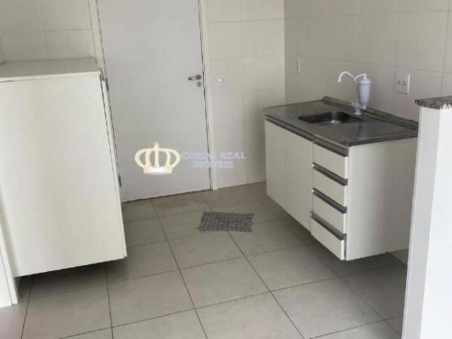 APARTAMENTO DE 1 DORMITORIO COM VARANDA!