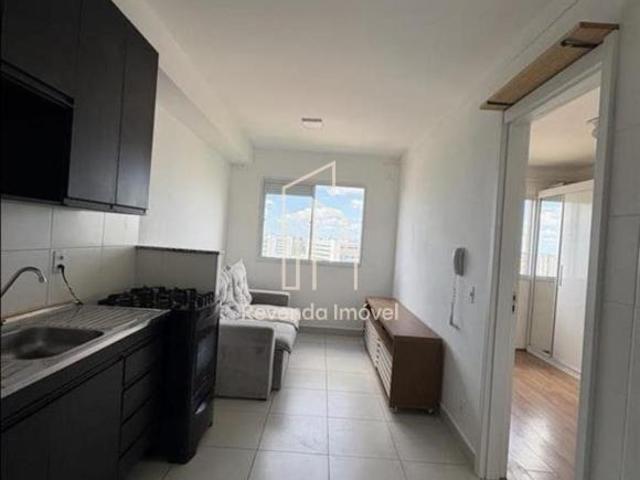 Apartamento de 1 Dormitório com Vista Livre em Andar Alto 29m² Próximo ao Metrô