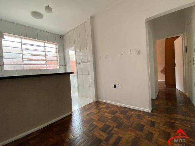 Apartamento de 1 dormitório á venda no Bairro Menino Deus