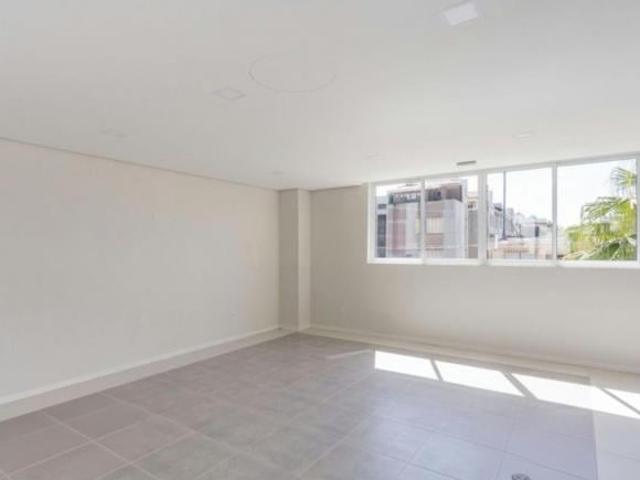 Apartamento de 1 dormitório á venda no Bairro Santo Antônio, Porto Alegre