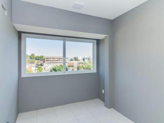 Apartamento de 1 dormitório à venda no Bairro Santo Antônio Porto Alegre
