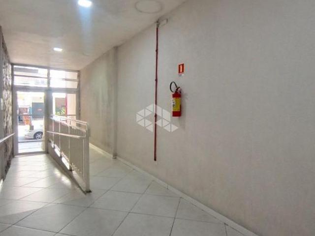 Apartamento de 1 dormitório de 42,50m² de área Privativa. Elevador. 24h Portaria