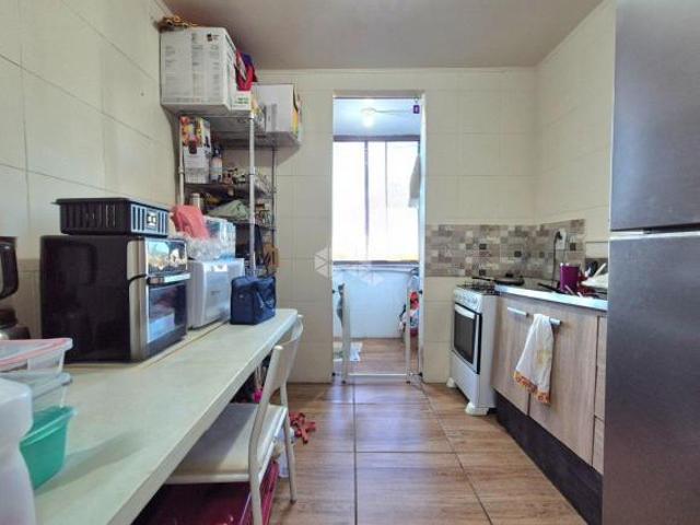 Apartamento de 1 dormitório e 1 vaga de garagem, no bairro Humaitá, em Porto Alegre