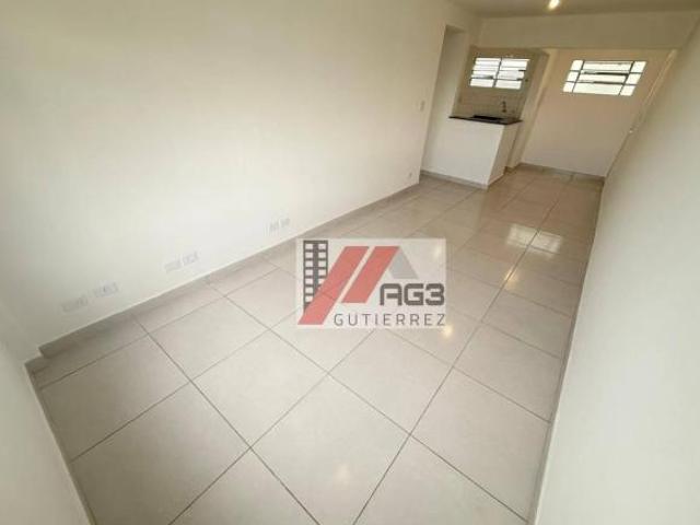 Apartamento de 1 dormitório em andar alto com vista e vaga livres próximo ao Metrô Vila Madalena em