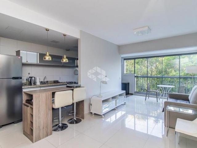 Apartamento de 1 dormitório em andar alto no bairro Três Figueiras!