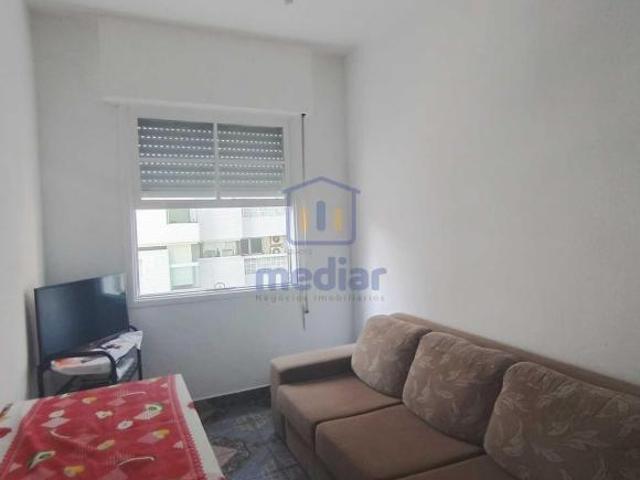 Apartamento de 1 dormitório, localizado na Avenida da praia do Embaré