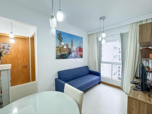 Apartamento de 1 dormitório mobiliado c/box vaga de garagem na Navegantes em Capão da Canoa