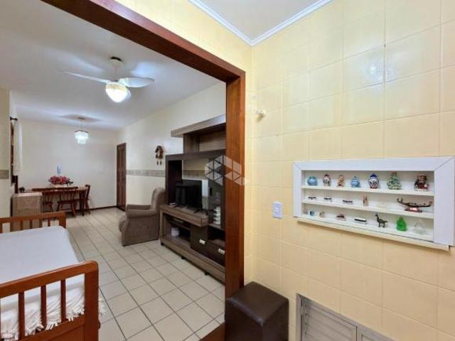 Apartamento de 1 dormitório mobiliado com vaga de garagem na Zona Nova de Capão