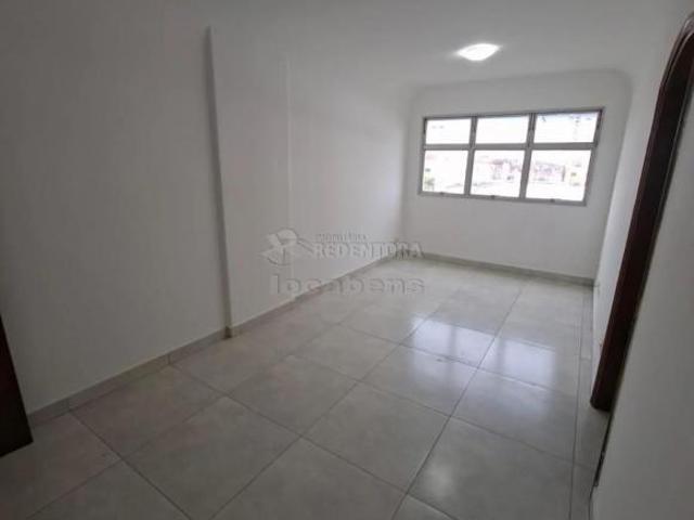 Apartamento de 1 dormitório no centro com elevador