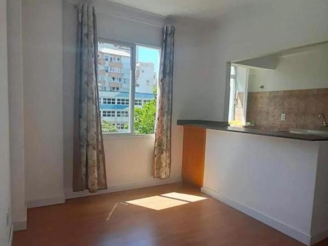 Apartamento de 1 Dormitório no Bairro Centro Histórico