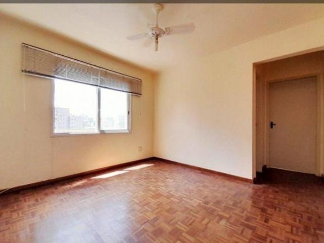Apartamento de 1 dormitório no Bairro Cidade Baixa