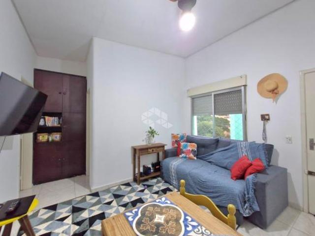 Apartamento de 1 dormitório, no bairro Humaitá, em Porto Alegre