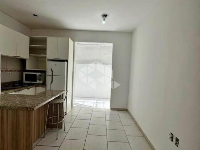 Apartamento de 1 Dormitório no Bairro Santa Cecília