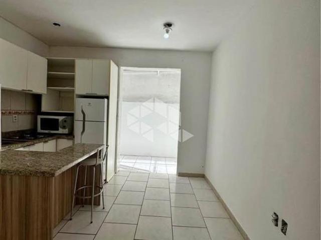 Apartamento de 1 Dormitório no Bairro Santa Cecília