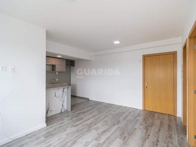 Apartamento de 1 dormitório no bairro Santana, com VAGA COBERTA COD: 12865