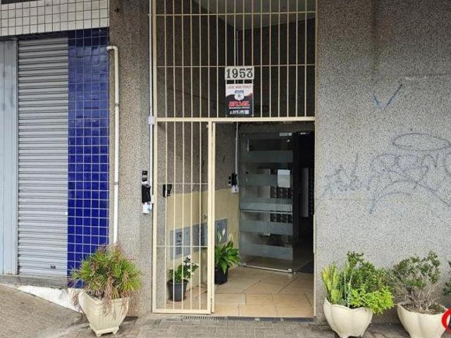 Apartamento de 1 dormitório no Palace Center