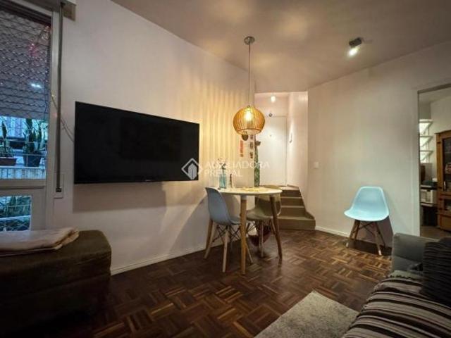 APARTAMENTO DE 1 DORMITÓRIO NO PETRÓPOLIS