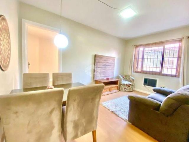 Apartamento de 1 dormitório no térreo com 1 vaga no bairro Nossa Sra das Graças em Canoas