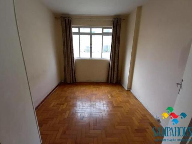 Apartamento de 1 dormitório, sala/quarto, totalmente reformado!