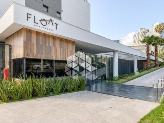 Apartamento de 1 dormitório sendo suíte, 49m² privativos e vaga no Petrópolis