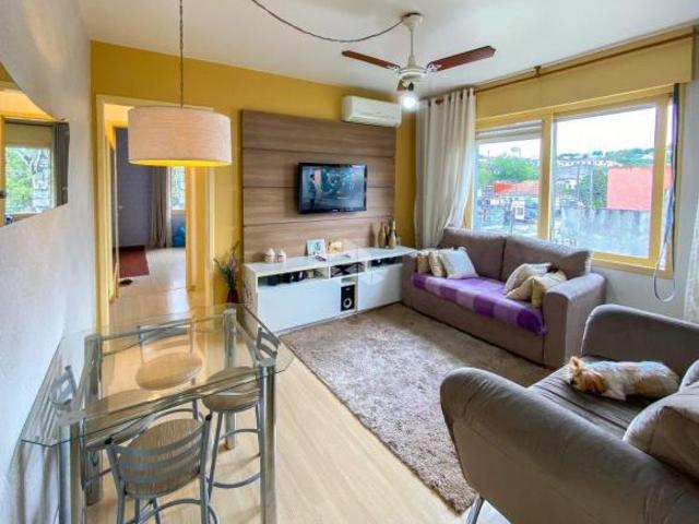 Apartamento de 1 dormitório, reformado, mobiliado, 1 vaga, Bairro Teresópolis, Porto Alegre
