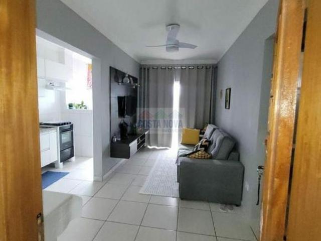 Apartamento de 1 dormitório, varanda e churrasqueira