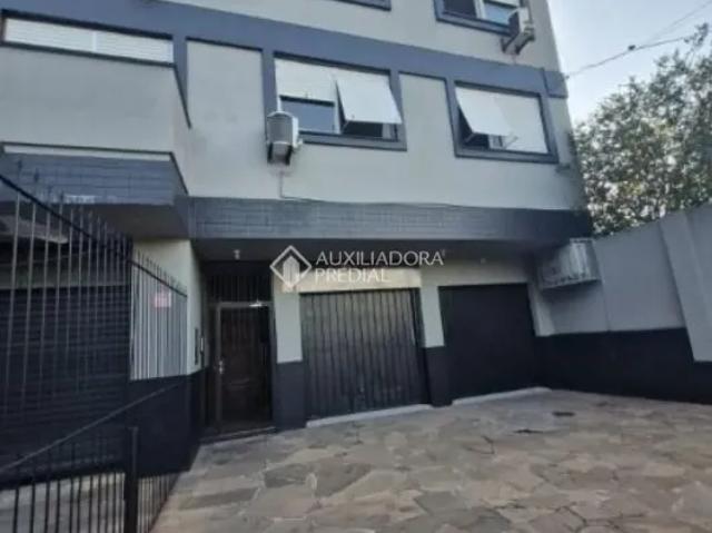 Apartamento de 1 quarto, transformado em 2 com ampla sala