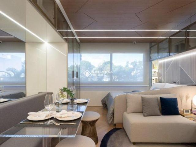 Apartamento de 1 quarto à venda no bairro Moinhos de Vento em Porto Alegre