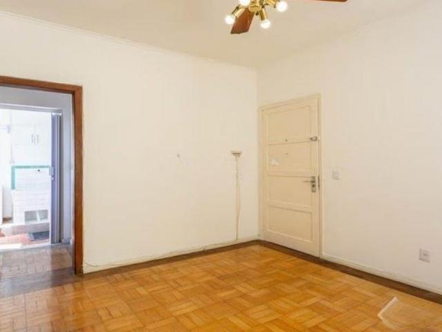 Apartamento de 1 quarto à venda no Edifício Britânia na Avenida Independência em