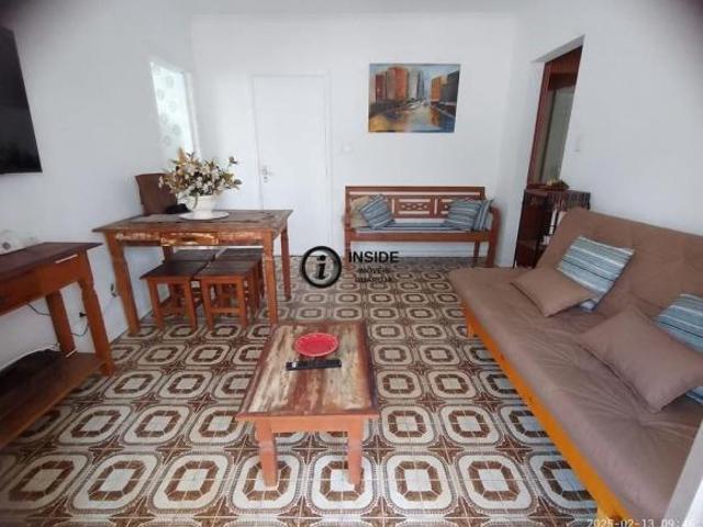 Apartamento de 1 quarto a 2 quadras da praia