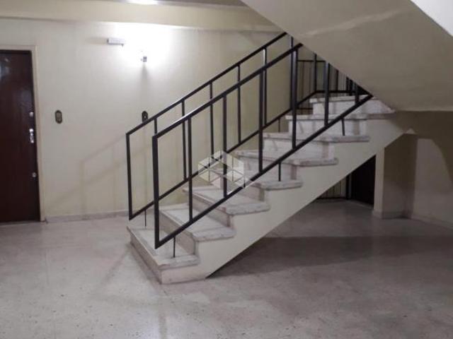 Apartamento de 1 quarto com garagem na Vila Ipiranga próximo a Av. Assis Brasil