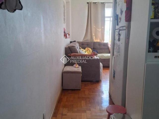 APARTAMENTO DE 1 QUARTO COM ELEVADOR NO CENTRO HISTÓRICO