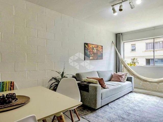 Apartamento de 1 quarto com infraestrutura em frente a Carris