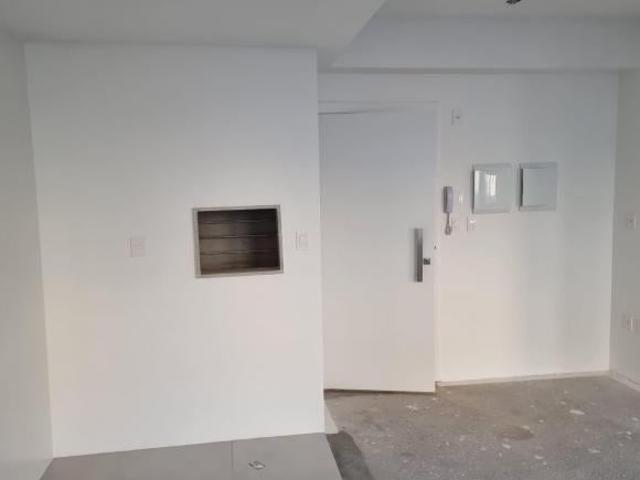 Apartamento de 1 quarto e 1 vaga de garagem no bairro Tristeza em Porto Alegre