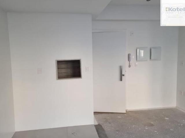 Apartamento de 1 quarto e 1 vaga de garagem no bairro Tristeza em Porto Alegre