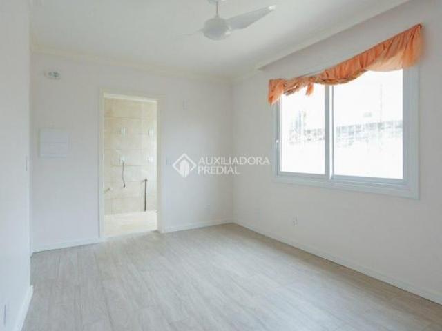 Apartamento de 1 quarto e 2 vagas no Petrópolis