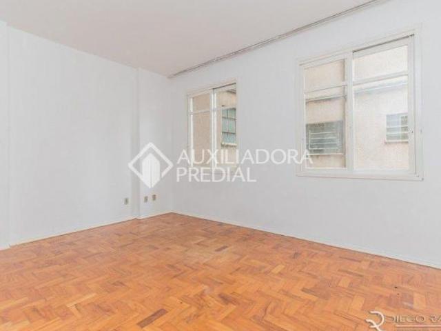 Apartamento de 1 quarto estilo JK à venda no bairro Centro Histórico de Porto Alegre