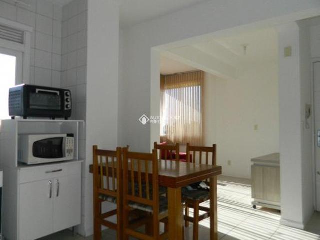 Apartamento de 1 quarto mobiliado