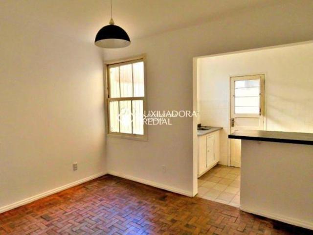 Apartamento de 1 quarto na República com pátio de 42 m² de área privativa
