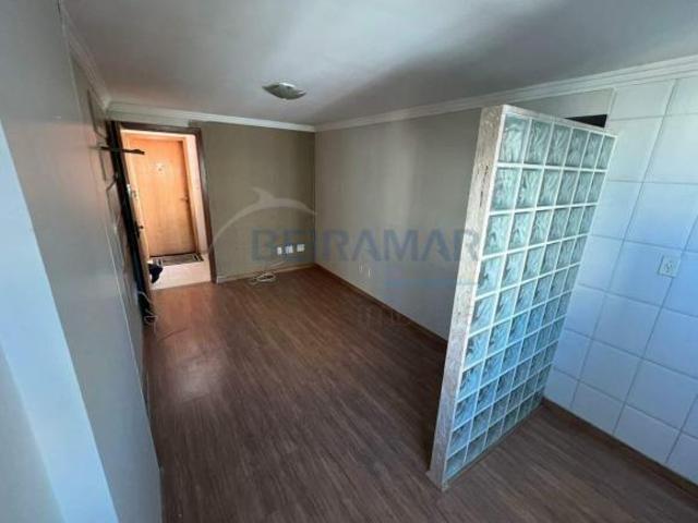 Apartamento de 1 Quarto Reformado, Nascente, de Canto e Vaga Coberta à Venda no Edifício Palladium R