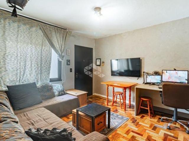 Apartamento de 1 um dormitório no Bairro Humaita, em Porto Alegre