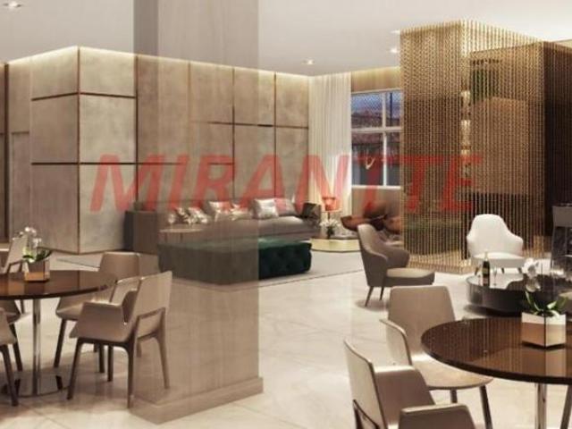 Apartamento de 1.8m² com 4 quartos