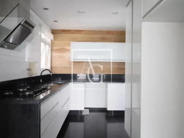Apartamento de 200 m² e 3 suítes à venda no Panamby