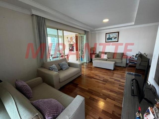 Apartamento de 200m² com 4 quartos